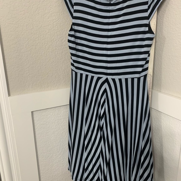 LOFT | Dresses | Ann Taylor Loft Womens Shift Dress Medium | Poshmark